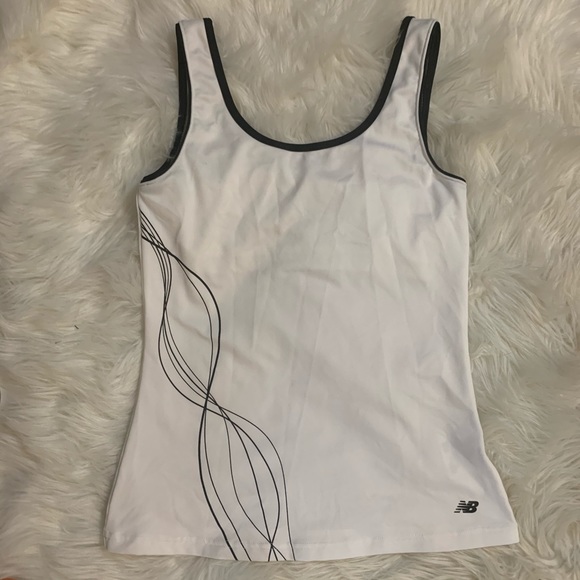 New Balance | Tops | New Balance White Top S | Poshmark